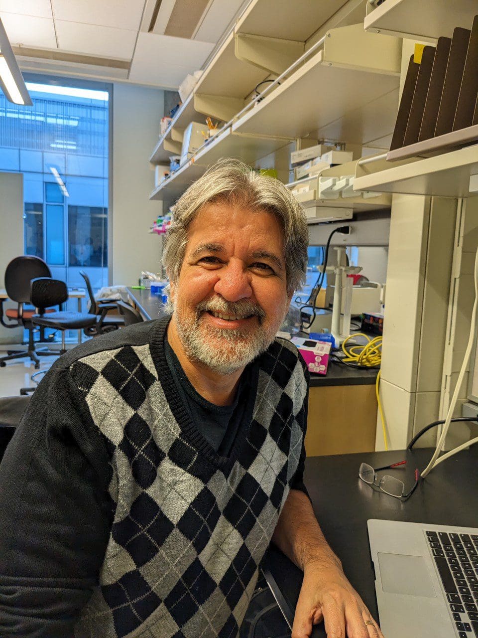 From Brazil to Seattle, and Back to the Bench - Institute for Stem Cell ...